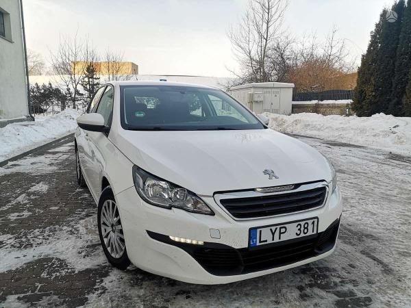 White Peugeot 308 2014 in Klaipeda, with an engine capacity of 1.60 L and mileage of 296 thousand km for 3990 €, photo 7 on AUTOMOTO.COM.LV