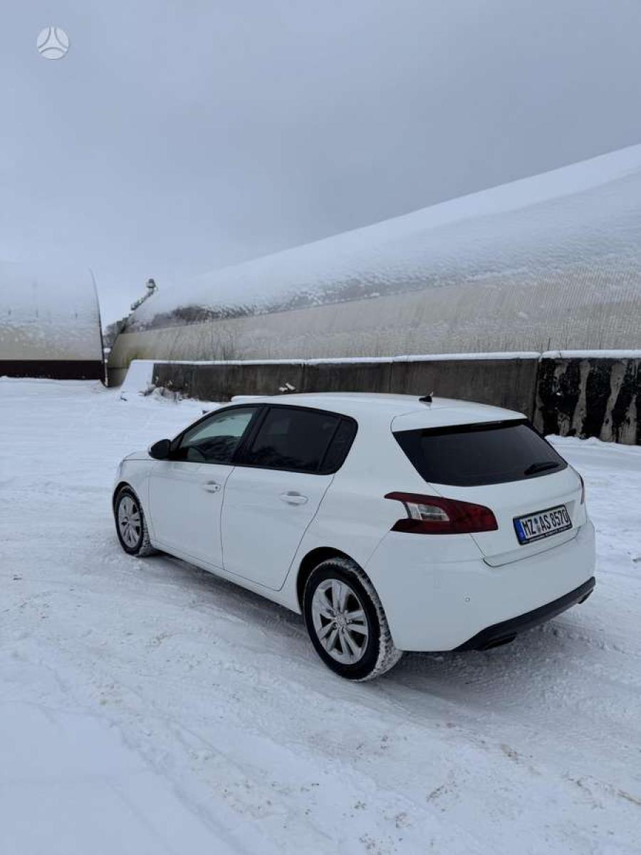 Balts Peugeot 308 2014 Panevēža, ar dzinēja tilpumu 1.56 L un nobraukumu 250 tūkst. km par 6100 €, foto 4 vietnē AUTOMOTO.COM.LV