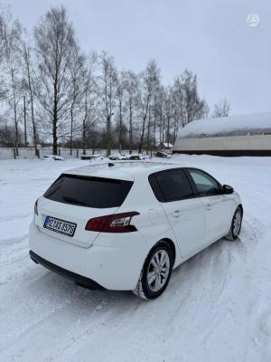 Balts Peugeot 308 2014 Panevēža, ar dzinēja tilpumu 1.56 L un nobraukumu 250 tūkst. km par 6100 €, foto 6 vietnē AUTOMOTO.COM.LV