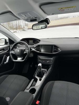 Balts Peugeot 308 2014 Panevēža, ar dzinēja tilpumu 1.56 L un nobraukumu 250 tūkst. km par 6100 €, foto 10 vietnē AUTOMOTO.COM.LV