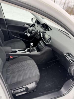 Balts Peugeot 308 2014 Panevēža, ar dzinēja tilpumu 1.56 L un nobraukumu 250 tūkst. km par 6100 €, foto 11 vietnē AUTOMOTO.COM.LV