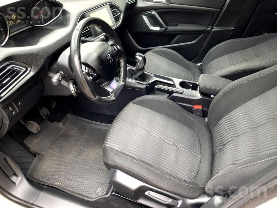 Balts Peugeot 308 2014 Jelgava, ar dzinēja tilpumu 1.60 L un nobraukumu 0 tūkst. km par 3990 €, foto 14 vietnē AUTOMOTO.COM.LV
