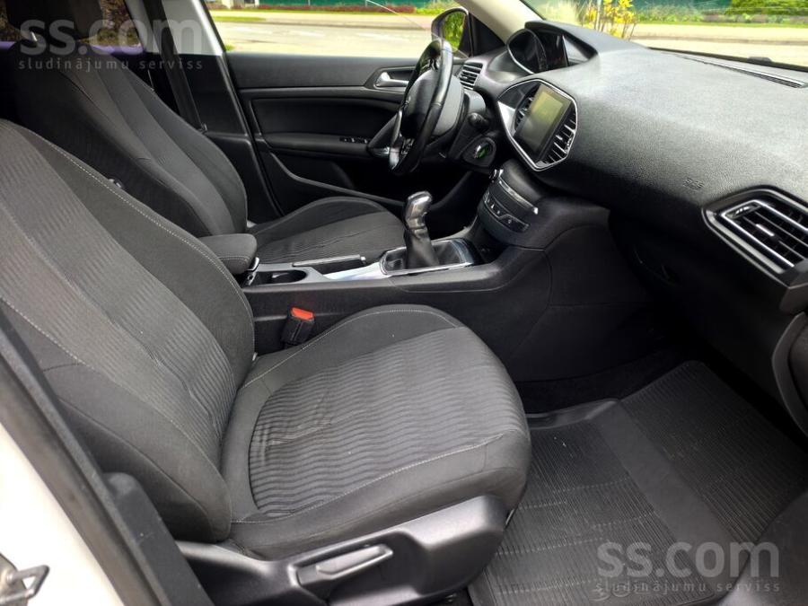 Balts Peugeot 308 2014 Jelgava, ar dzinēja tilpumu 1.60 L un nobraukumu 0 tūkst. km par 3990 €, foto 15 vietnē AUTOMOTO.COM.LV