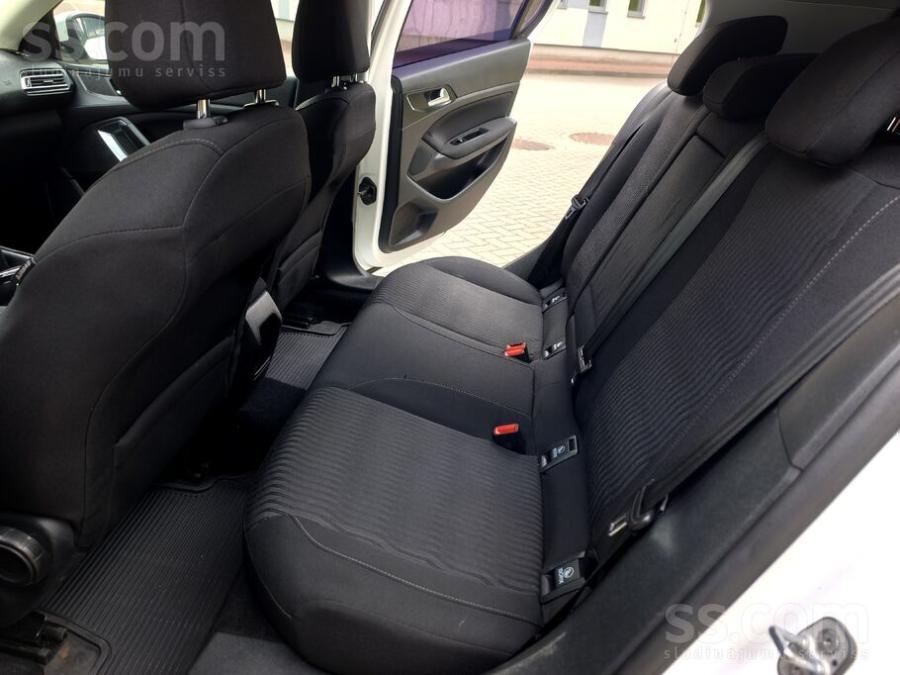 Balts Peugeot 308 2014 Jelgava, ar dzinēja tilpumu 1.60 L un nobraukumu 0 tūkst. km par 3990 €, foto 16 vietnē AUTOMOTO.COM.LV