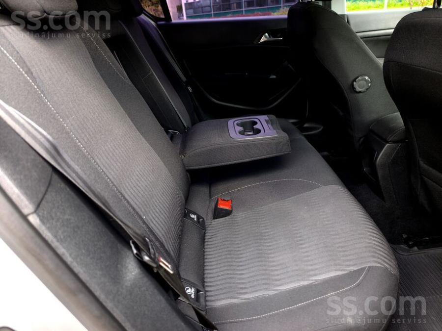Balts Peugeot 308 2014 Jelgava, ar dzinēja tilpumu 1.60 L un nobraukumu 0 tūkst. km par 3990 €, foto 17 vietnē AUTOMOTO.COM.LV