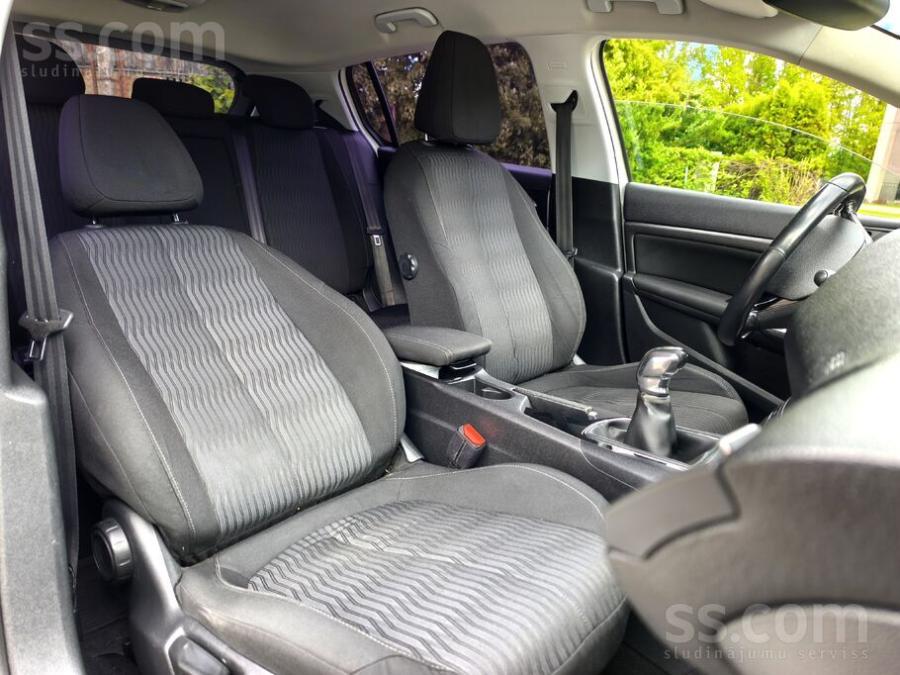 Balts Peugeot 308 2014 Jelgava, ar dzinēja tilpumu 1.60 L un nobraukumu 0 tūkst. km par 3990 €, foto 18 vietnē AUTOMOTO.COM.LV