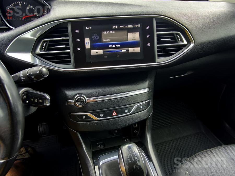 Balts Peugeot 308 2014 Jelgava, ar dzinēja tilpumu 1.60 L un nobraukumu 0 tūkst. km par 3990 €, foto 23 vietnē AUTOMOTO.COM.LV