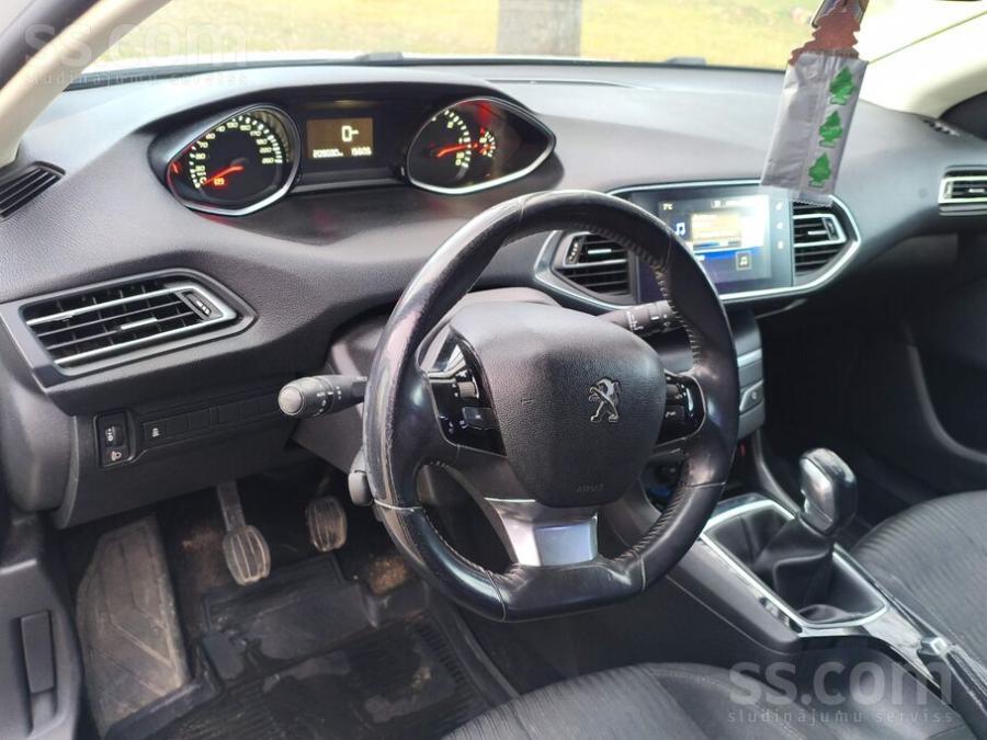 Белый Пежо 308 2014 в Елгава, объемом двигателя 1.50 л и пробегом 209 тыс. км за 3800 €, фото 9 на AUTOMOTO.COM.LV