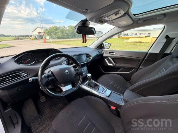 Balts Peugeot 308 2014 Saldus, ar dzinēja tilpumu 1.60 L un nobraukumu 164 tūkst. km par 4500 €, foto 9 vietnē AUTOMOTO.COM.LV