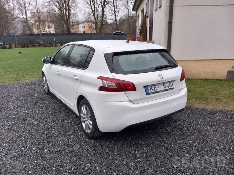 White Peugeot 308 2015 in Riga, with an engine capacity of 1.60 L and mileage of 161 thousand km for 3900 €, photo 2 on AUTOMOTO.COM.LV