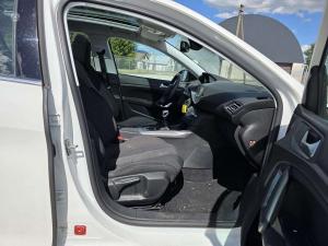 Balts Peugeot 308 2015 Tauragė, ar dzinēja tilpumu 1.20 L un nobraukumu 166 tūkst. km par 4500 €, foto 6 vietnē AUTOMOTO.COM.LV