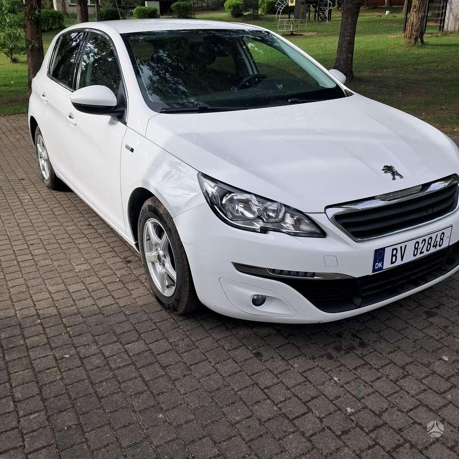 White Peugeot 308 2015 in Skaudvile, with an engine capacity of 1.56 L and mileage of 227 thousand km for 2950 €, photo 3 on AUTOMOTO.COM.LV