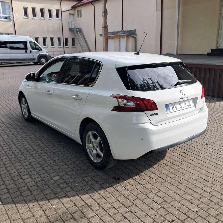 White Peugeot 308 2015 in Skaudvile, with an engine capacity of 1.56 L and mileage of 227 thousand km for 2950 €, photo 7 on AUTOMOTO.COM.LV