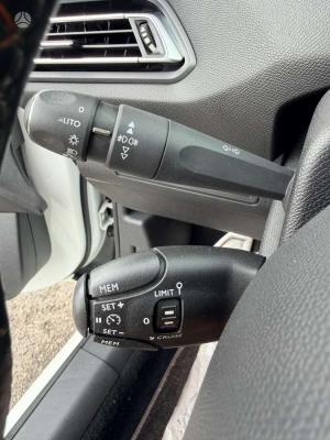 Balts Peugeot 308 2015 Tauragė, ar dzinēja tilpumu 1.56 L un nobraukumu 210 tūkst. km par 7199 €, foto 13 vietnē AUTOMOTO.COM.LV