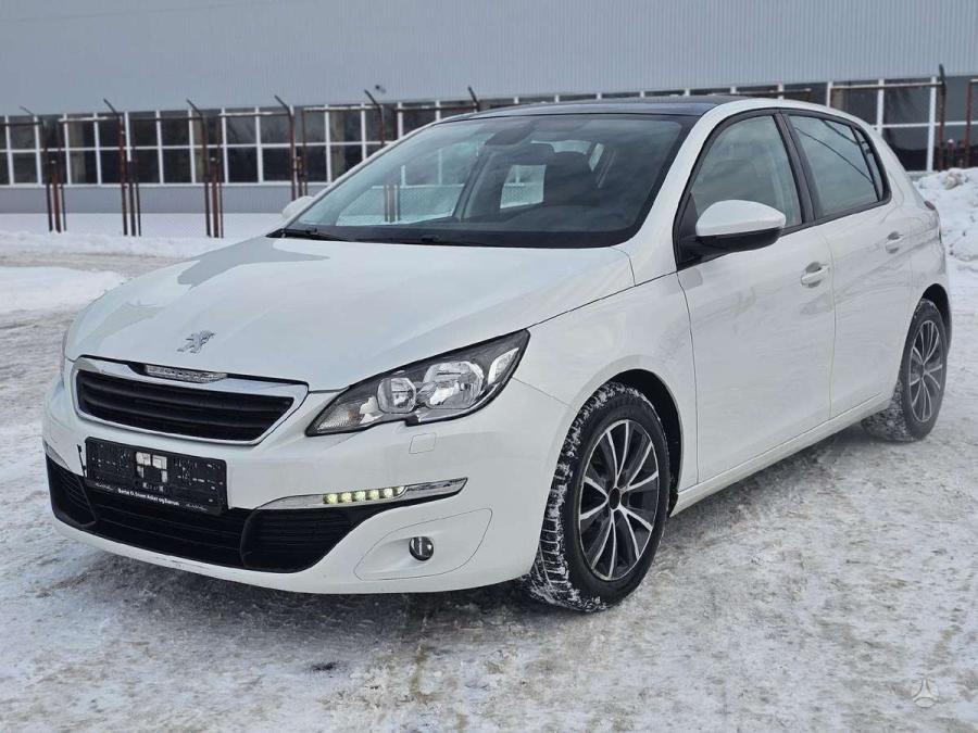 White Peugeot 308 2016 in Rokiskis, with an engine capacity of 1.20 L and mileage of 110 thousand km for 3950 €, photo 4 on AUTOMOTO.COM.LV