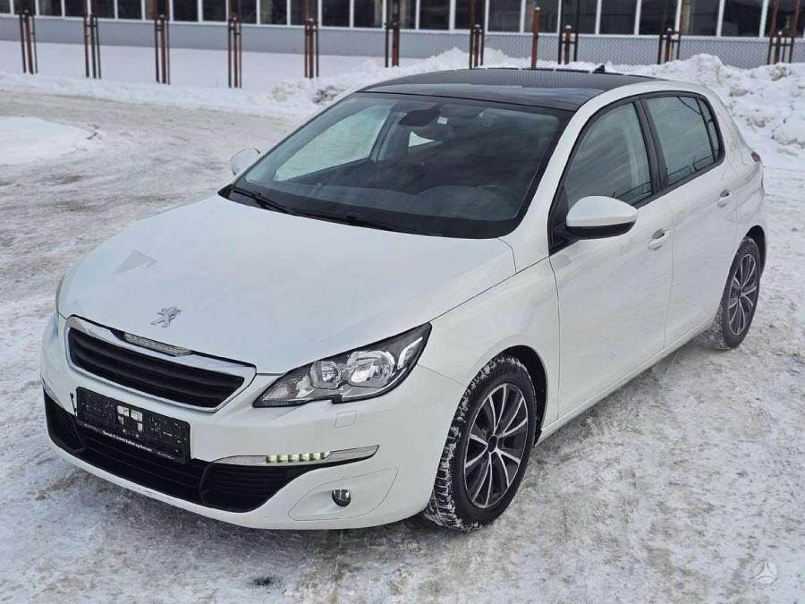 White Peugeot 308 2016 in Rokiskis, with an engine capacity of 1.20 L and mileage of 110 thousand km for 3950 €, photo 6 on AUTOMOTO.COM.LV