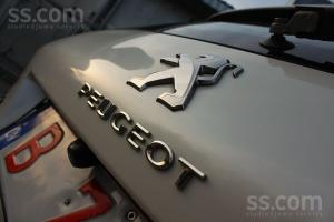 White Peugeot 308 2016 in Riga, with an engine capacity of 1.20 L and mileage of 0 thousand km for 9490 €, photo 14 on AUTOMOTO.COM.LV