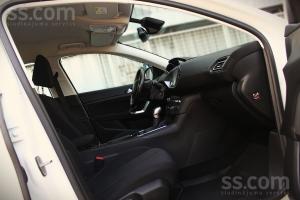 White Peugeot 308 2016 in Riga, with an engine capacity of 1.20 L and mileage of 0 thousand km for 9490 €, photo 25 on AUTOMOTO.COM.LV
