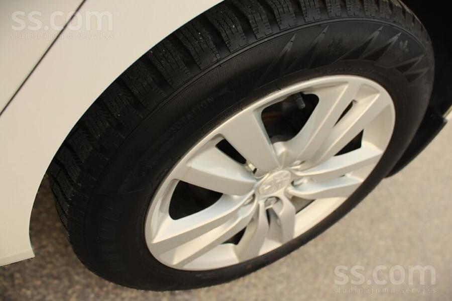 White Peugeot 308 2016 in Riga, with an engine capacity of 1.20 L and mileage of 0 thousand km for 9490 €, photo 34 on AUTOMOTO.COM.LV