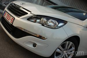 White Peugeot 308 2016 in Riga, with an engine capacity of 1.20 L and mileage of 0 thousand km for 9490 €, photo 36 on AUTOMOTO.COM.LV