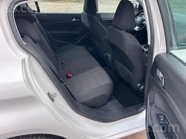 White Peugeot 308 2016 in Riga, with an engine capacity of 1.60 L and mileage of 160 thousand km for 4950 €, photo 7 on AUTOMOTO.COM.LV