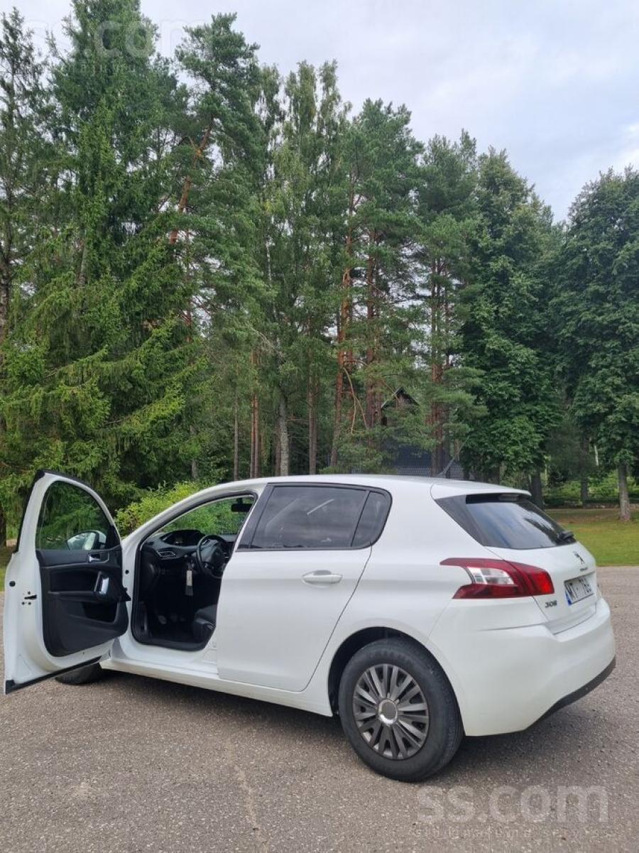 Balts Peugeot 308 2016 Rīga, ar dzinēja tilpumu 1.50 L un nobraukumu 169 tūkst. km par 4500 €, foto 5 vietnē AUTOMOTO.COM.LV