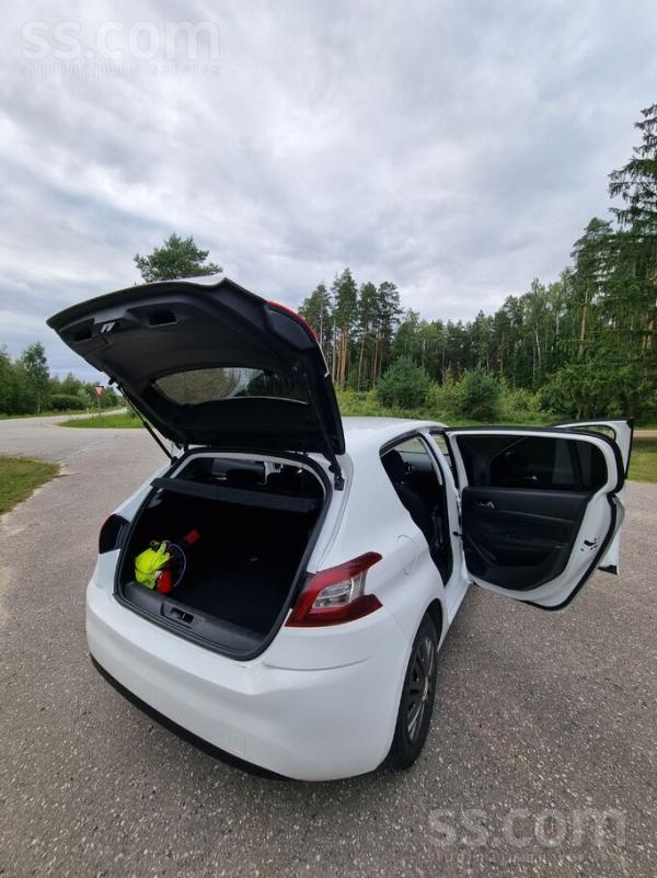 Balts Peugeot 308 2016 Rīga, ar dzinēja tilpumu 1.50 L un nobraukumu 169 tūkst. km par 4500 €, foto 7 vietnē AUTOMOTO.COM.LV