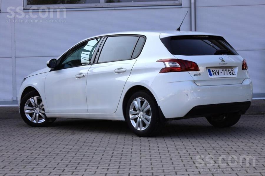 Balts Peugeot 308 2016 Rīga, ar dzinēja tilpumu 1.20 L un nobraukumu 123 tūkst. km par 6495 €, foto 5 vietnē AUTOMOTO.COM.LV