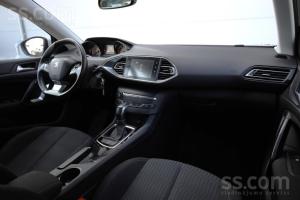Balts Peugeot 308 2016 Rīga, ar dzinēja tilpumu 1.20 L un nobraukumu 123 tūkst. km par 6495 €, foto 12 vietnē AUTOMOTO.COM.LV