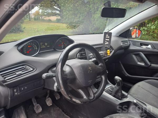 Balts Peugeot 308 2016 Saldus, ar dzinēja tilpumu 1.60 L un nobraukumu 260 tūkst. km par 3650 €, foto 6 vietnē AUTOMOTO.COM.LV