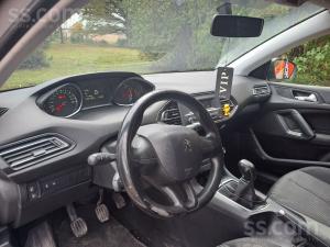 White Peugeot 308 2016 in Saldus, with an engine capacity of 1.60 L and mileage of 260 thousand km for 3650 €, photo 6 on AUTOMOTO.COM.LV