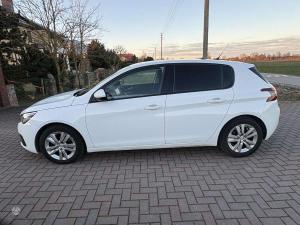 White Peugeot 308 2017 in Panevezys, with an engine capacity of 1.56 L and mileage of 320 thousand km for 5000 €, photo  on AUTOMOTO.COM.LV