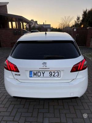 White Peugeot 308 2017 in Panevezys, with an engine capacity of 1.56 L and mileage of 320 thousand km for 5000 €, photo 4 on AUTOMOTO.COM.LV