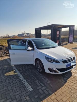 Белый Пежо 308 2017 в Таураге, объемом двигателя 1.20 л и пробегом 234 тыс. км за 5500 €, фото 24 на AUTOMOTO.COM.LV