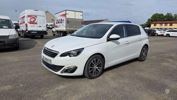 White Peugeot 308 2017 in Taurage, with an engine capacity of 1.60 L and mileage of 232 thousand km for 6200 €, photo 1 on AUTOMOTO.COM.LV