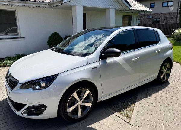 White Peugeot 308 2017 in Kaunas, with an engine capacity of 2.00 L and mileage of 166 thousand km for 6999 €, photo 3 on AUTOMOTO.COM.LV