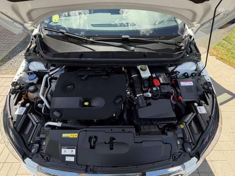 Balts Peugeot 308 2017 Kauņa, ar dzinēja tilpumu 2.00 L un nobraukumu 166 tūkst. km par 6999 €, foto 11 vietnē AUTOMOTO.COM.LV