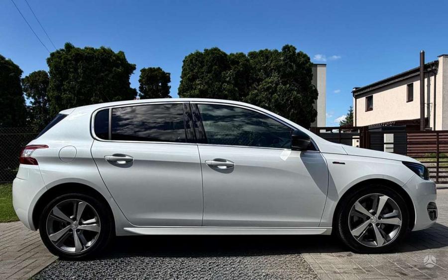 Balts Peugeot 308 2017 Kauņa, ar dzinēja tilpumu 2.00 L un nobraukumu 166 tūkst. km par 6999 €, foto 14 vietnē AUTOMOTO.COM.LV