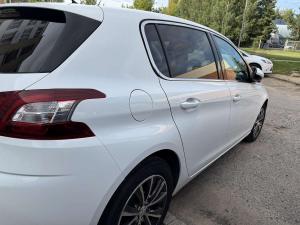 Белый Пежо 308 2017 в Паневежис, объемом двигателя 1.56 л и пробегом 199 тыс. км за 5600 €, фото 8 на AUTOMOTO.COM.LV