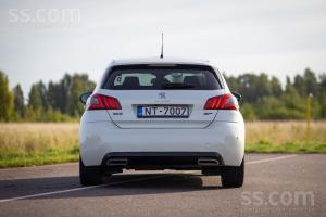 Balts Peugeot 308 2017 Bauska, ar dzinēja tilpumu 2.00 L un nobraukumu 248 tūkst. km par 8490 €, foto 5 vietnē AUTOMOTO.COM.LV