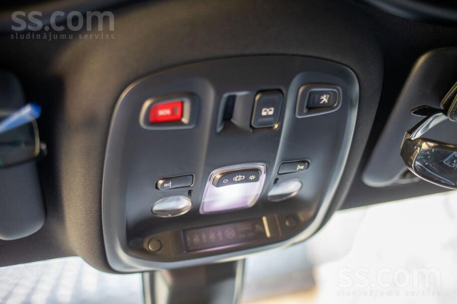 Balts Peugeot 308 2017 Bauska, ar dzinēja tilpumu 2.00 L un nobraukumu 248 tūkst. km par 8490 €, foto 14 vietnē AUTOMOTO.COM.LV