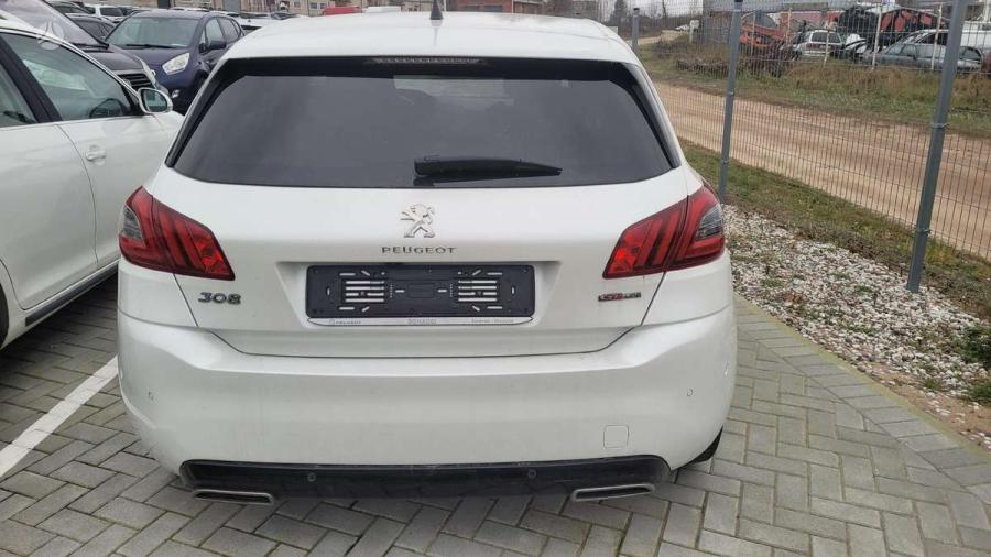 Balts Peugeot 308 2018 Tauragė, ar dzinēja tilpumu 1.20 L un nobraukumu 107 tūkst. km par 6999 €, foto 5 vietnē AUTOMOTO.COM.LV