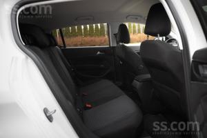 Balts Peugeot 308 2018 Jelgava, ar dzinēja tilpumu 1.50 L un nobraukumu 208 tūkst. km par 8490 €, foto 12 vietnē AUTOMOTO.COM.LV