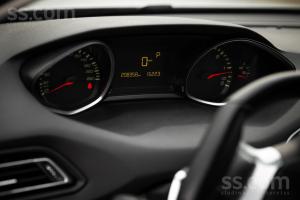 Balts Peugeot 308 2018 Jelgava, ar dzinēja tilpumu 1.50 L un nobraukumu 208 tūkst. km par 8490 €, foto 13 vietnē AUTOMOTO.COM.LV