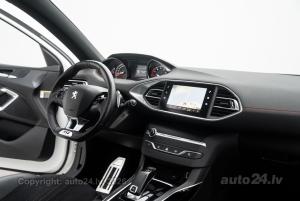 White Peugeot 308 2018 in Tallinn, with an engine capacity of 1.60 L and mileage of 104 thousand km for 12999 €, photo 12 on AUTOMOTO.COM.LV