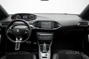 White Peugeot 308 2018 in Tallinn, with an engine capacity of 1.60 L and mileage of 104 thousand km for 12999 €, photo 13 on AUTOMOTO.COM.LV