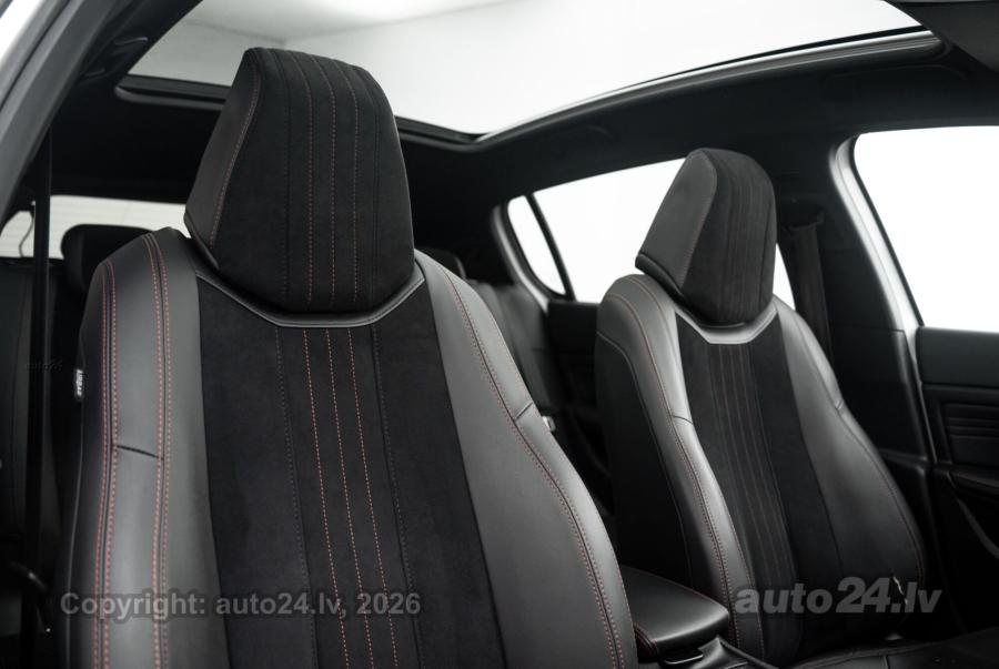 White Peugeot 308 2018 in Tallinn, with an engine capacity of 1.60 L and mileage of 104 thousand km for 12999 €, photo 14 on AUTOMOTO.COM.LV