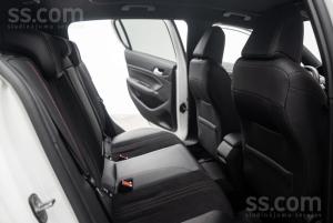 White Peugeot 308 2018 in Tallinn, with an engine capacity of 1.60 L and mileage of 104 thousand km for 12999 €, photo 10 on AUTOMOTO.COM.LV