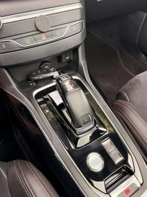 Balts Peugeot 308 2018 Tauragė, ar dzinēja tilpumu 2.00 L un nobraukumu 167 tūkst. km par 12900 €, foto 21 vietnē AUTOMOTO.COM.LV