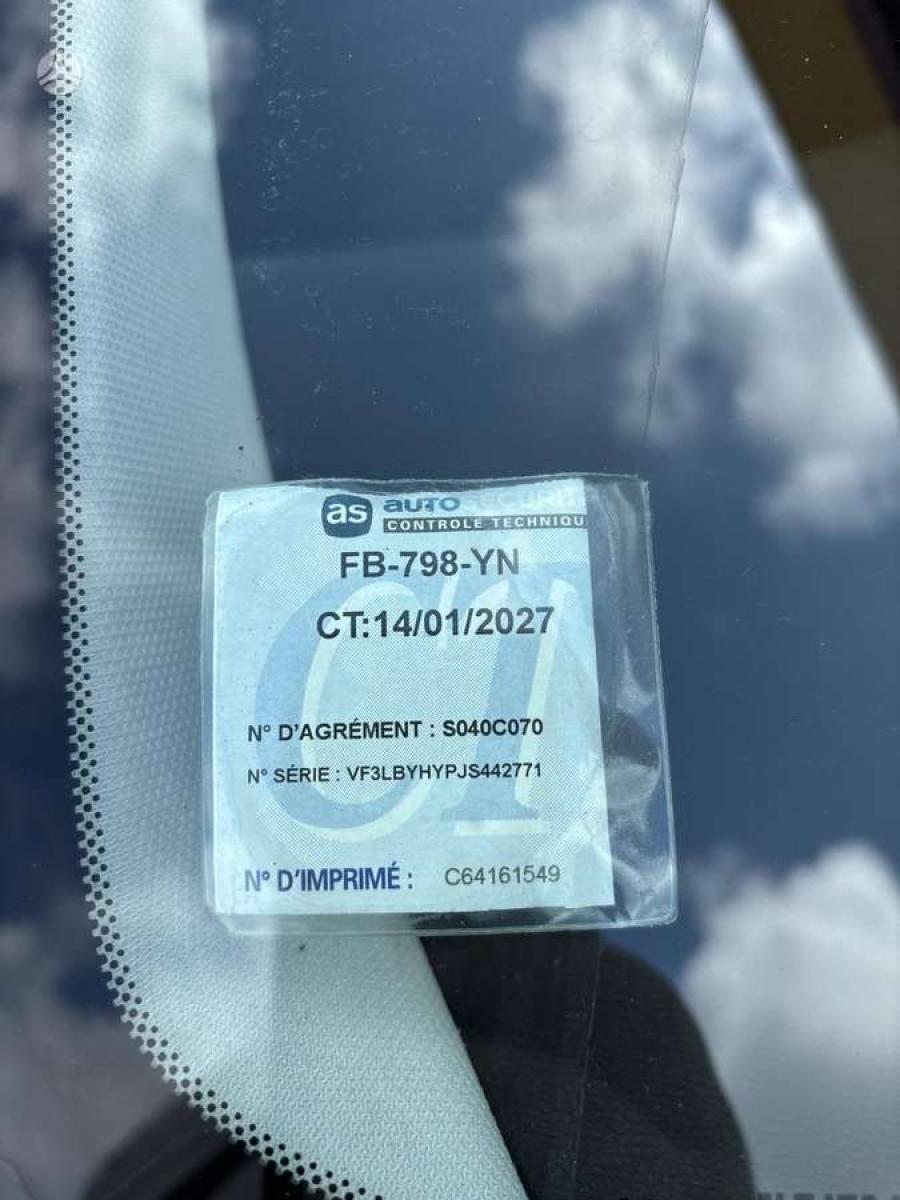 Белый Пежо 308 2018 в Таураге, объемом двигателя 1.50 л и пробегом 200 тыс. км за 3900 €, фото 22 на AUTOMOTO.COM.LV